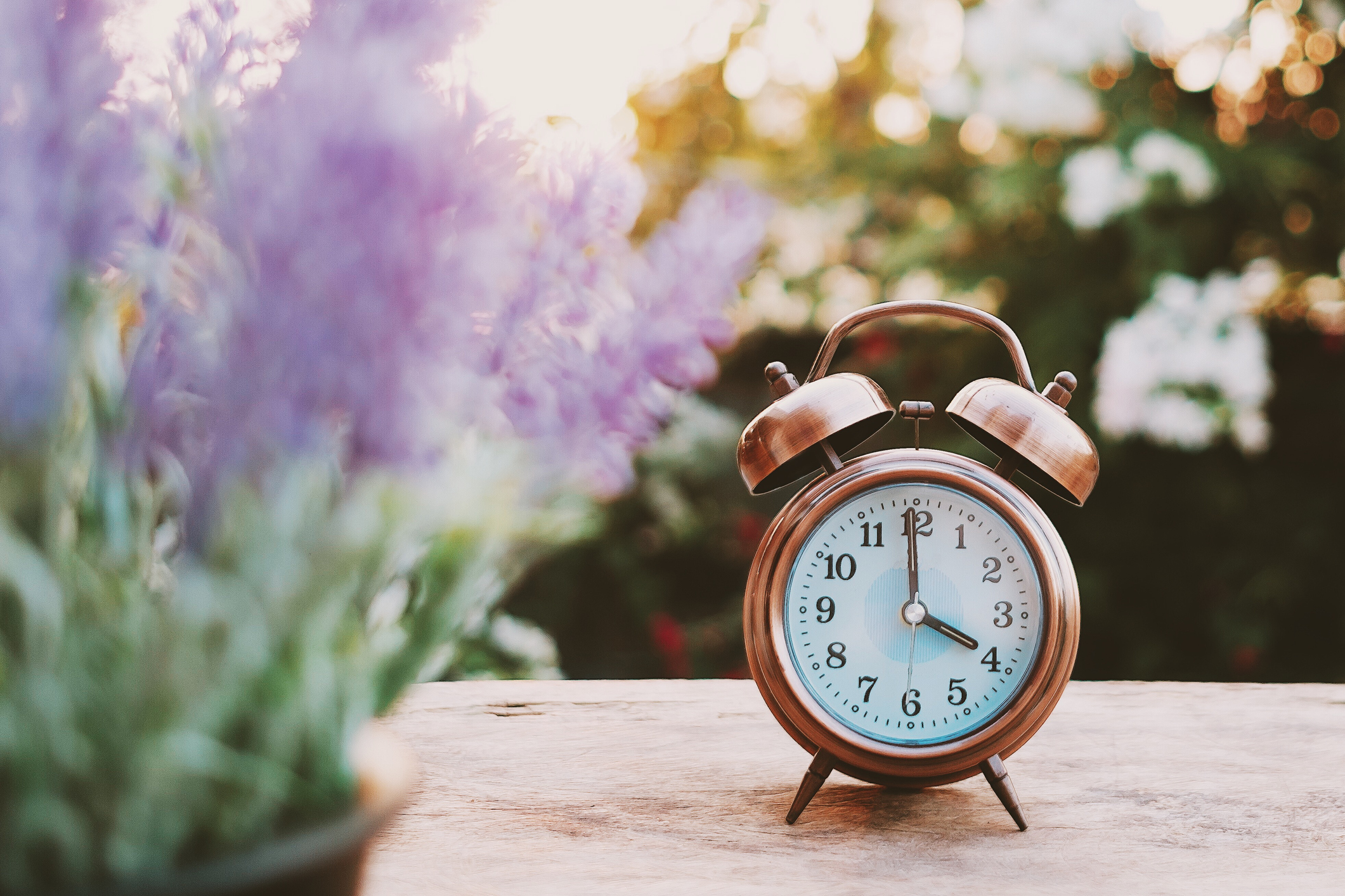 The Best Clocks for the Outdoors | 21Oak