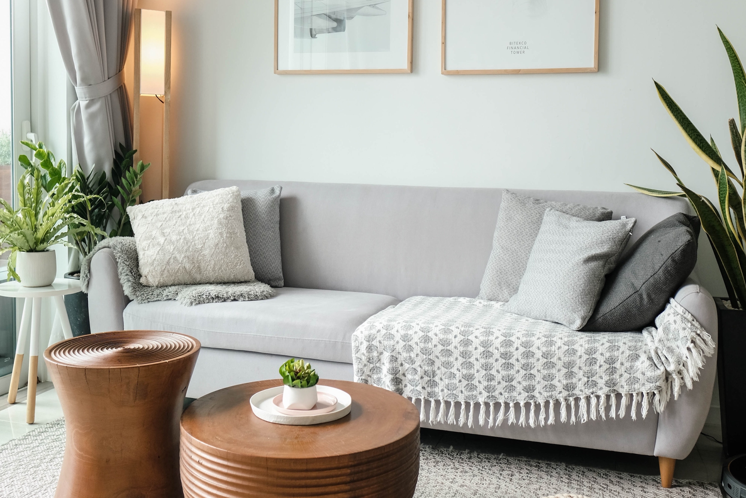 Here Are Tips for Updating a Greige Rental | 21Oak