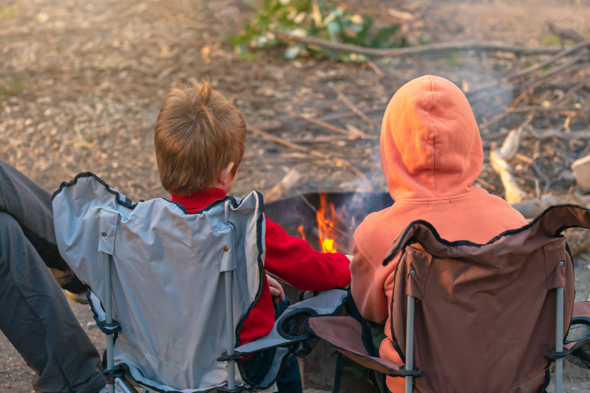 6 fire pit safety tips your kids should know | 21Oak